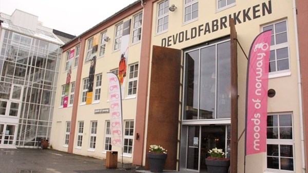 Knut Flakk har store planer for Devoldfabrikken