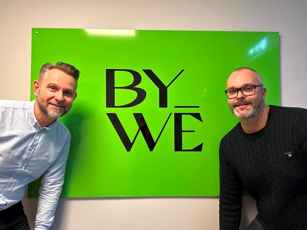 Frends AS blir ByWe: Størst på profesjonell hårpleie i Skandinavia